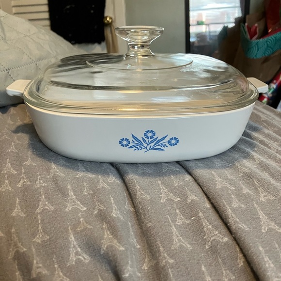 Corningware | Kitchen | Vintage Corningware Casserole Dish With Lid ...